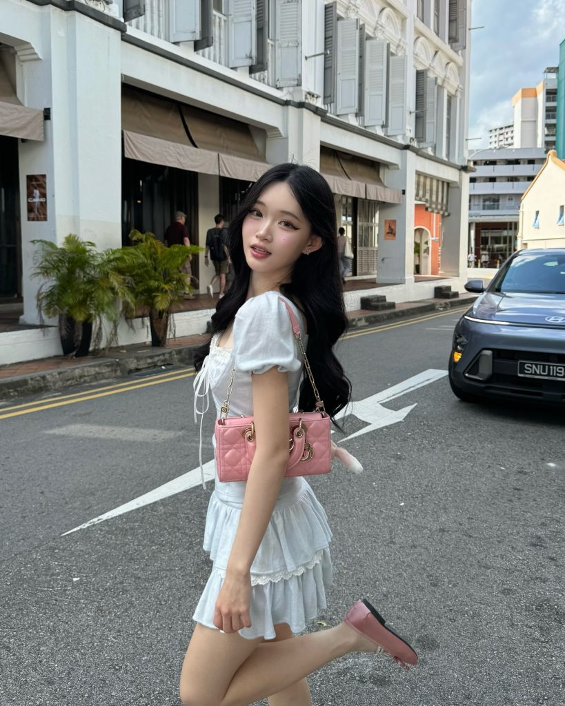 gennie ౨ৎ (@genevievesjy) - Instagram - Storify photos and videos - Brand reviews